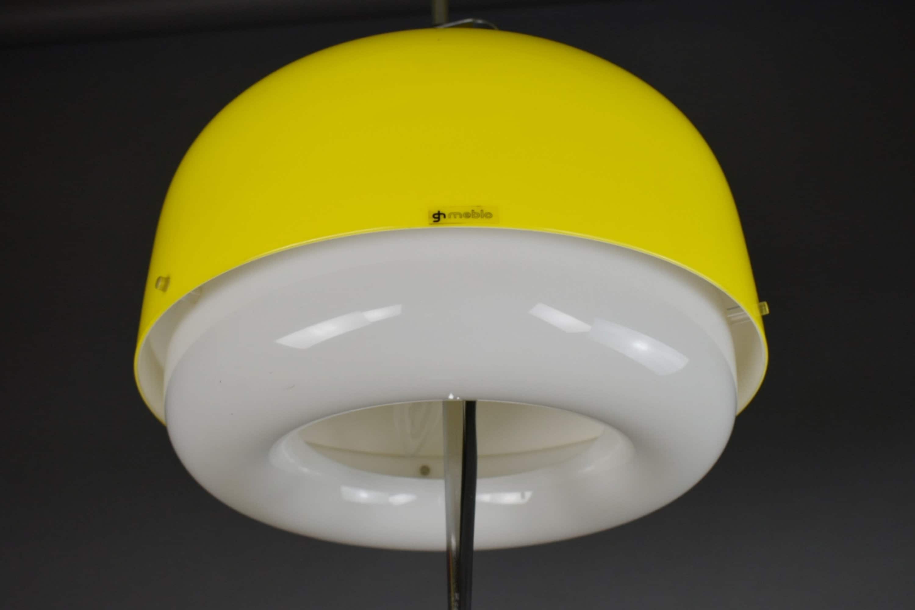 Extra Rare Lemon Yellow Floor Lamp Model Medusa, MCM Meblo Guzzini ...