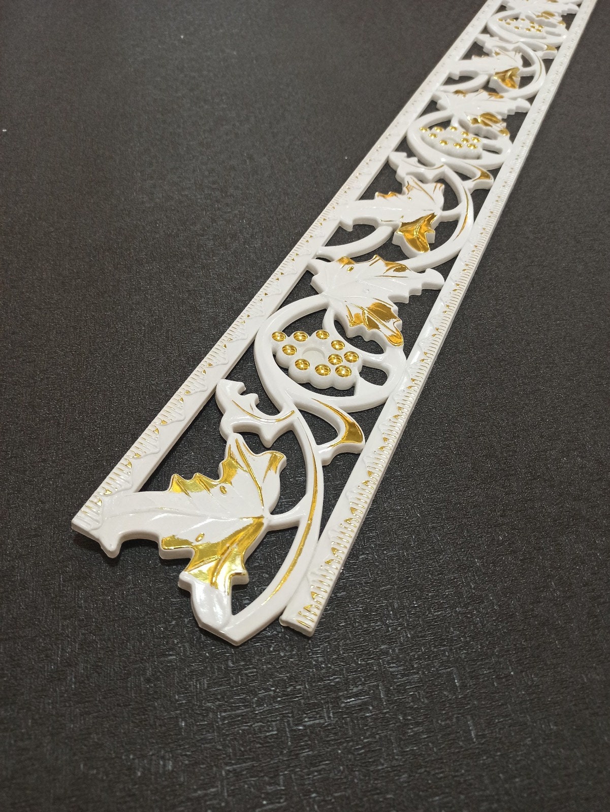 Embroidered Decorative Plastic Wall and Ceiling Bordure Brown - Etsy