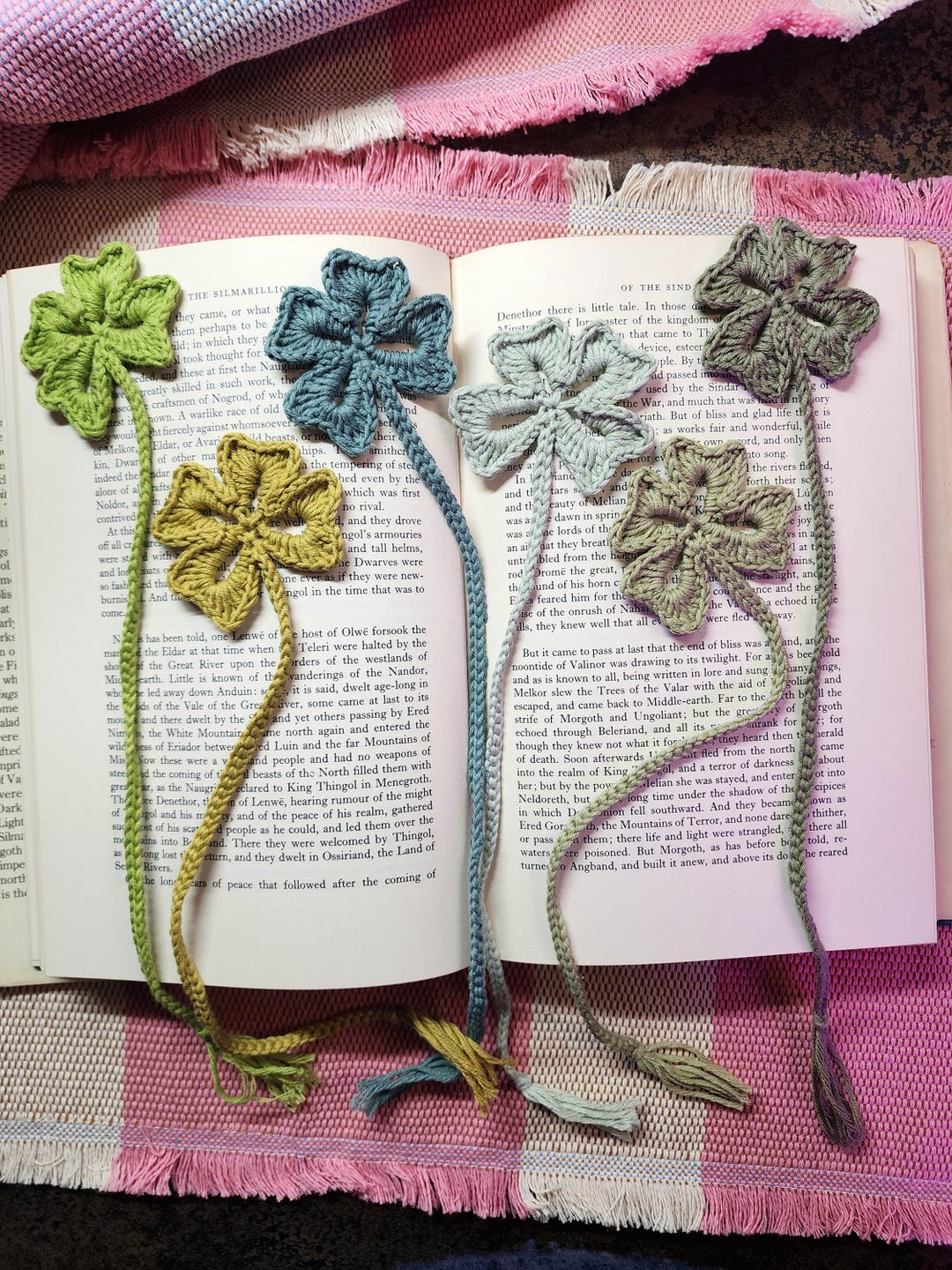 4 Leaf Clover Bookmark - St. Patrick’s Day Crafts; Gift Idea for ...
