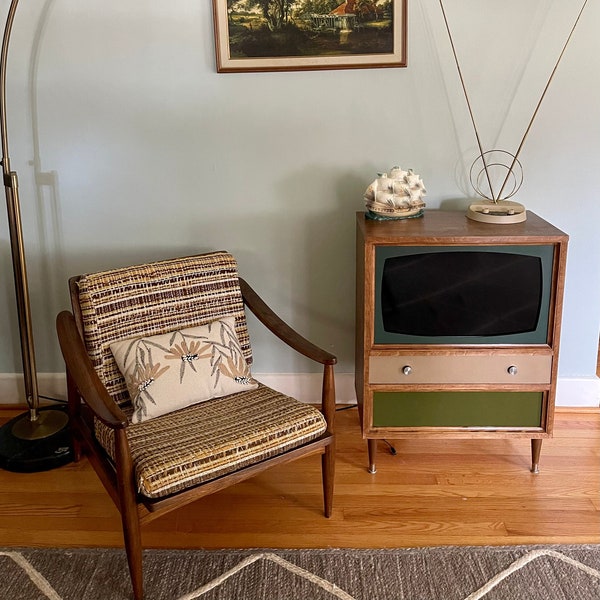 Retro Tv Stand - Etsy