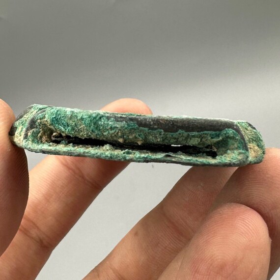 Ancient Roman Greek Bronze Belt Buckle With Naked Dia… - Gem
