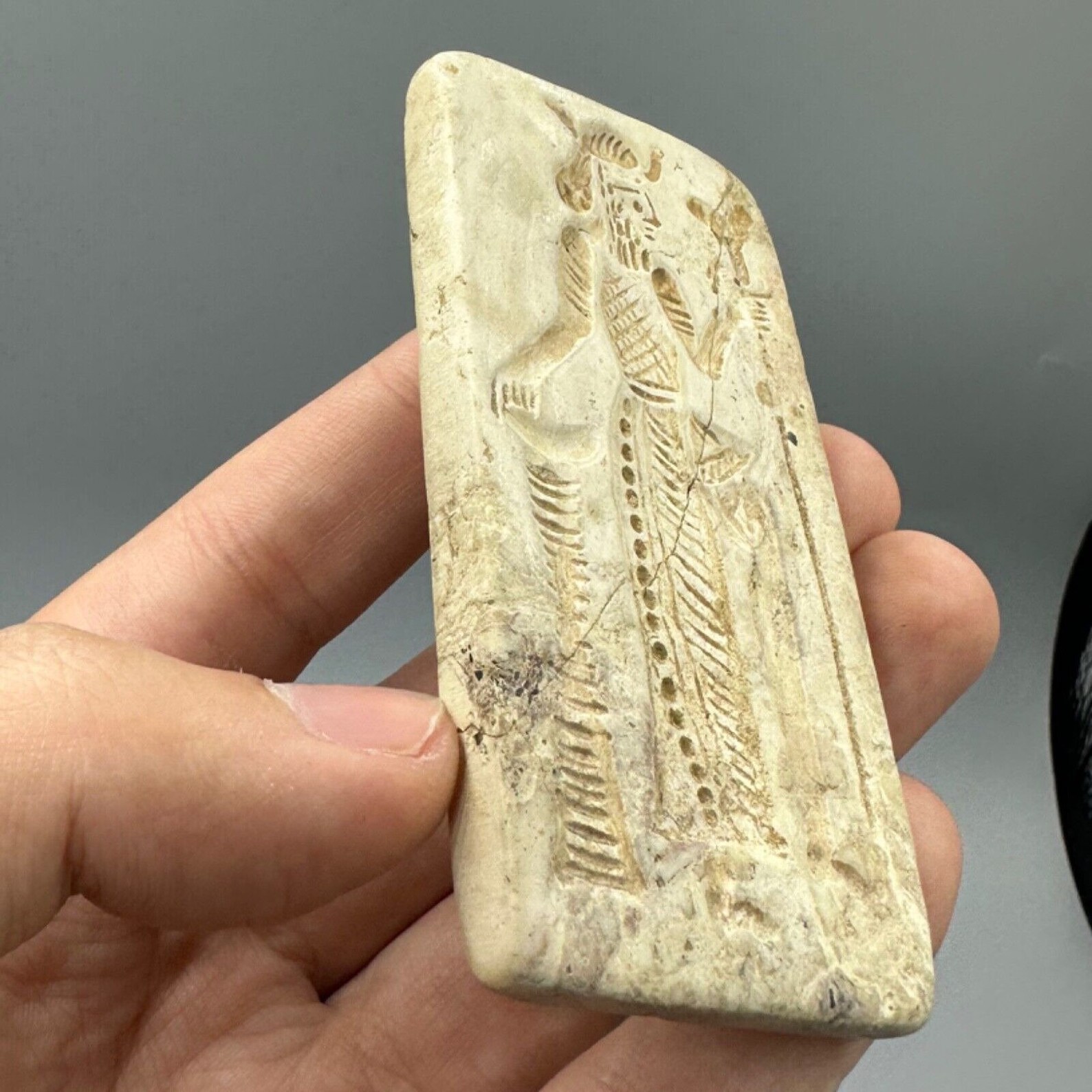 Very Unique Ancient Sumerian Gilgamesh Uruk King Posing Intaglio Tile ...