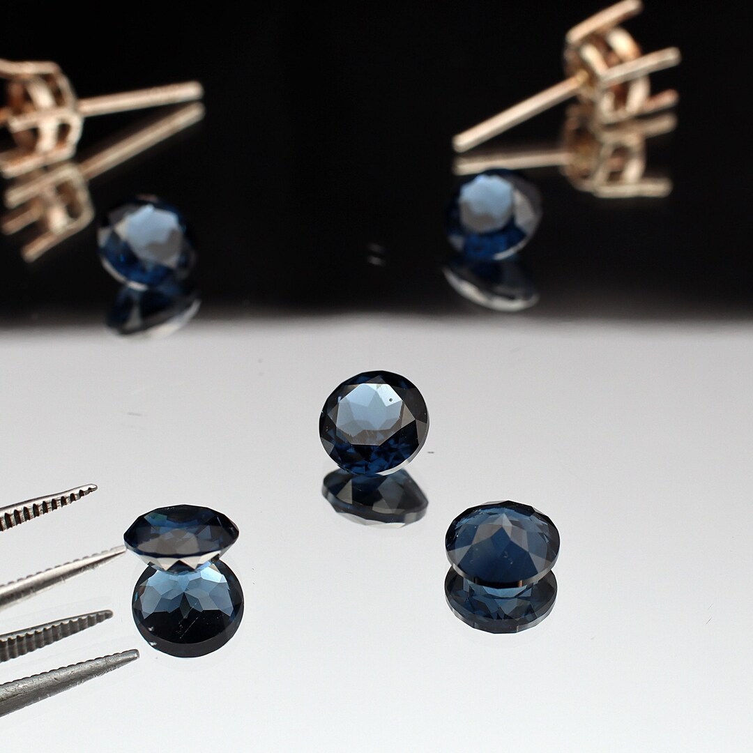 Round Topaz London Dark Metallic Gray Blue Nano Crystal Heat Resistant ...