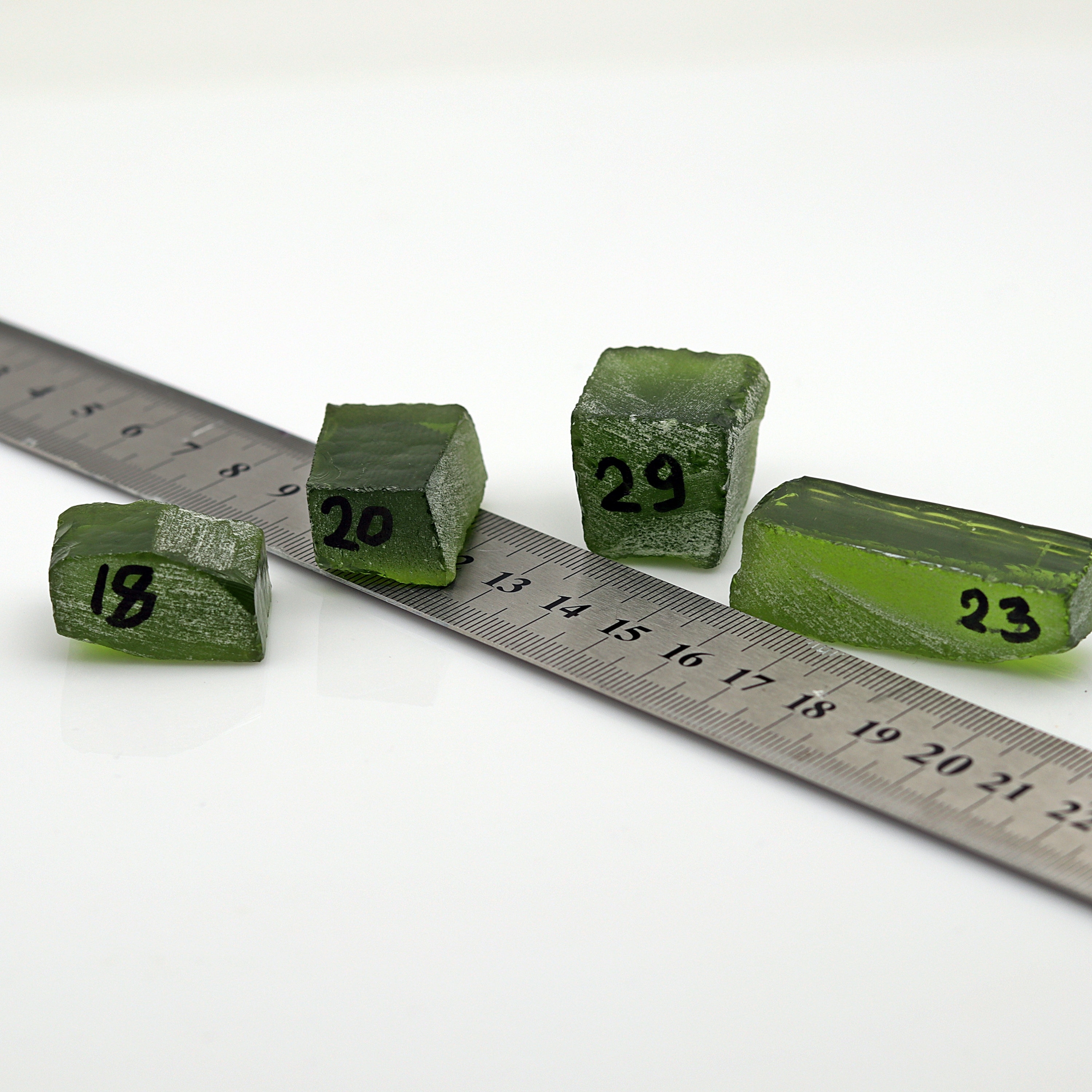 Raw Peridot Intense Green Nano Crystal Heat Resistant Faceting Grade ...