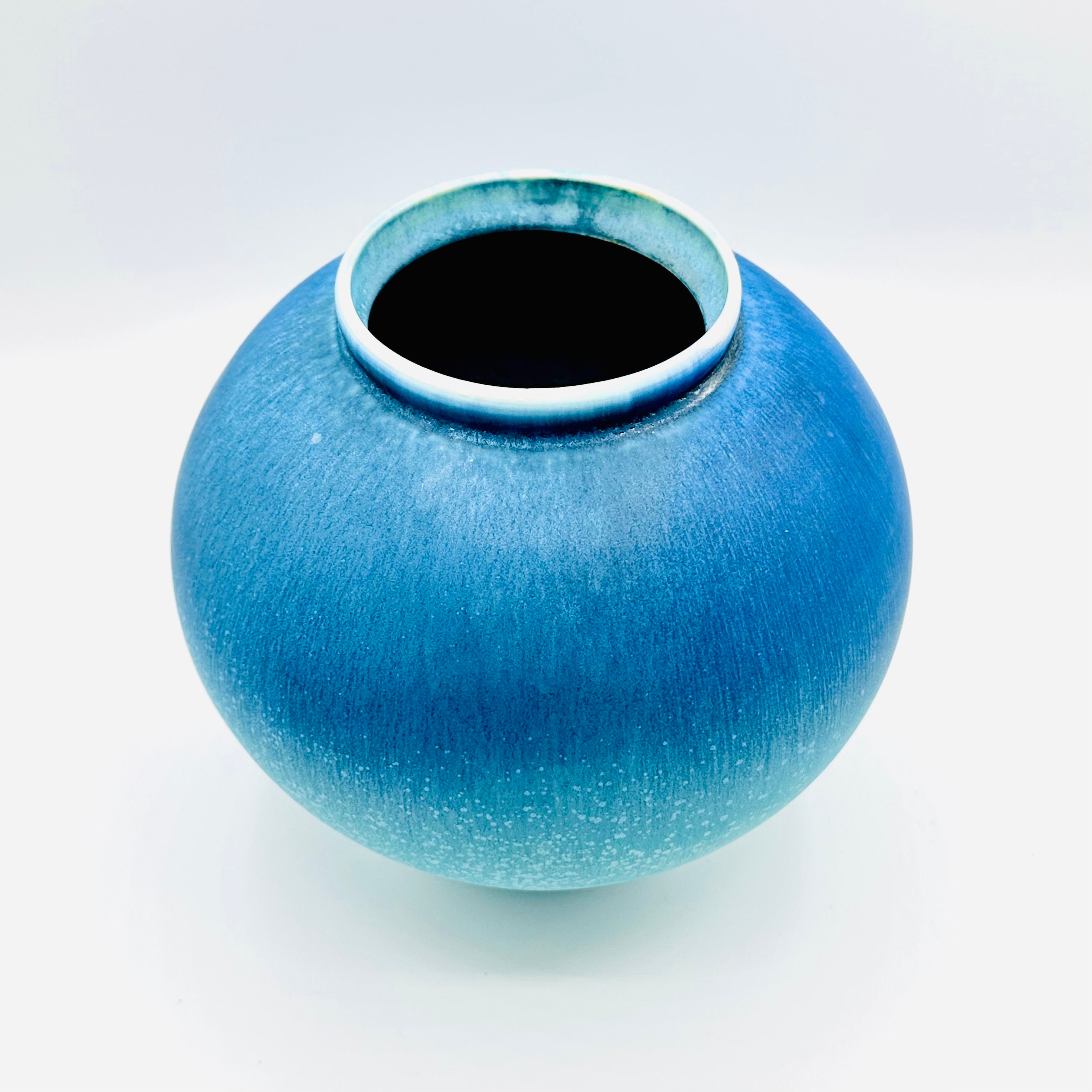 Handmade Korean Moon Jar, Moon Jar, 달항아리, Blue Moon Jar, Moon Vase ...