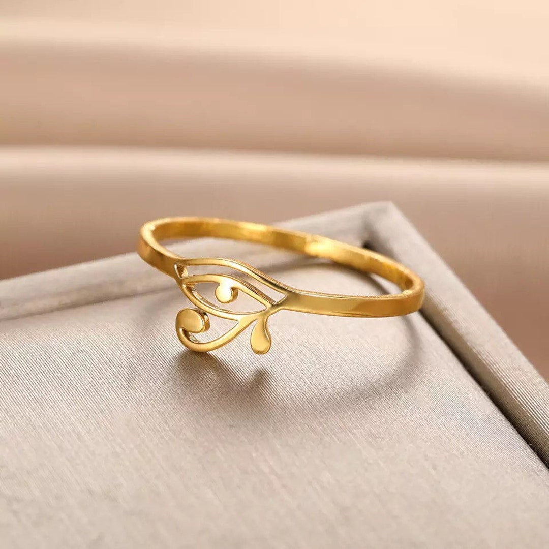 Egyptian Jewelry Eye of Horus, Eye of Ra, Gold Ring - Etsy