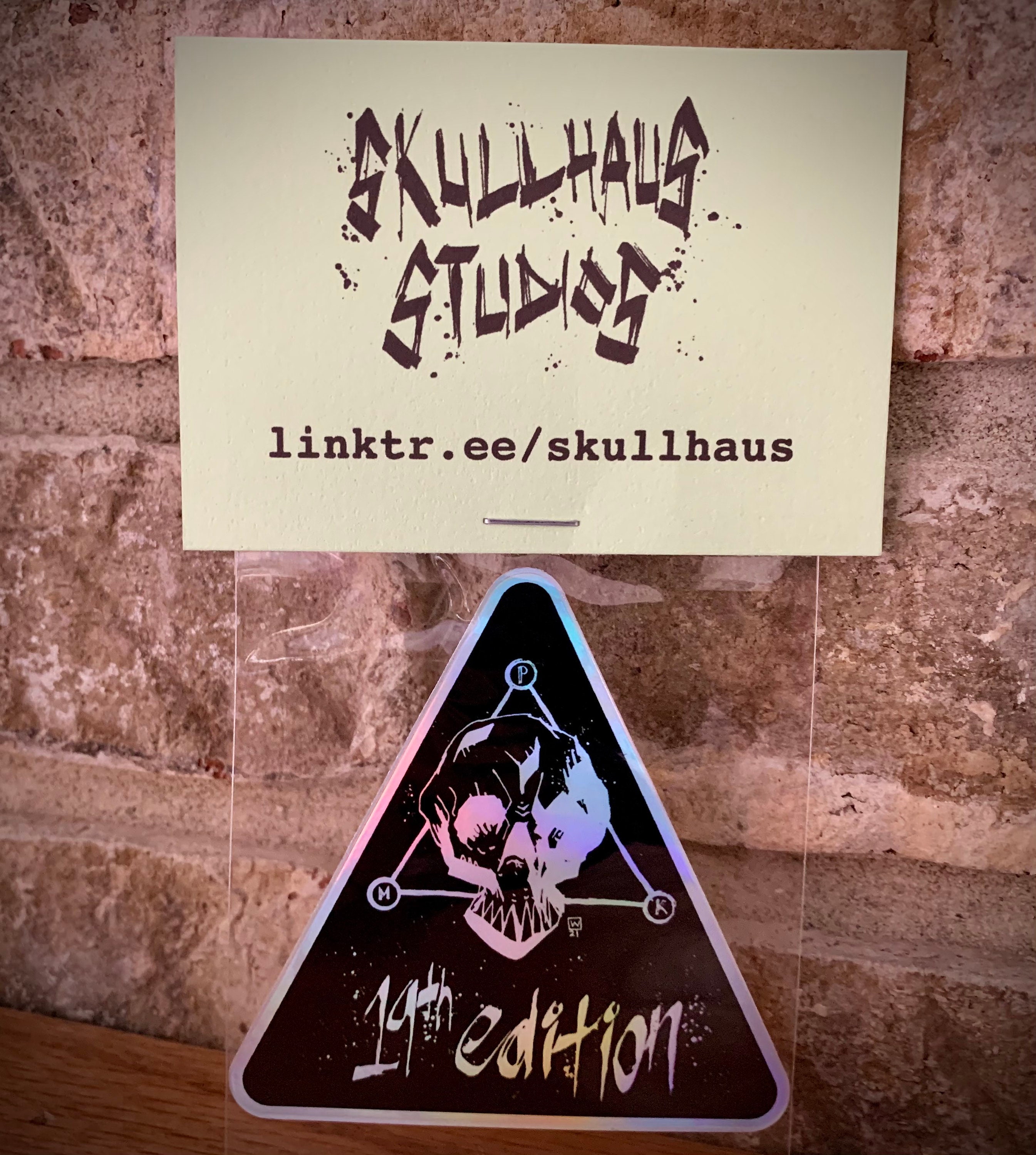19th Edition Holofoil Sticker Art & Collectibles Memorabilia etna.com.pe