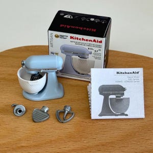 1:12 Scale Miniature "brand" Stand Mixer W/bowel ...