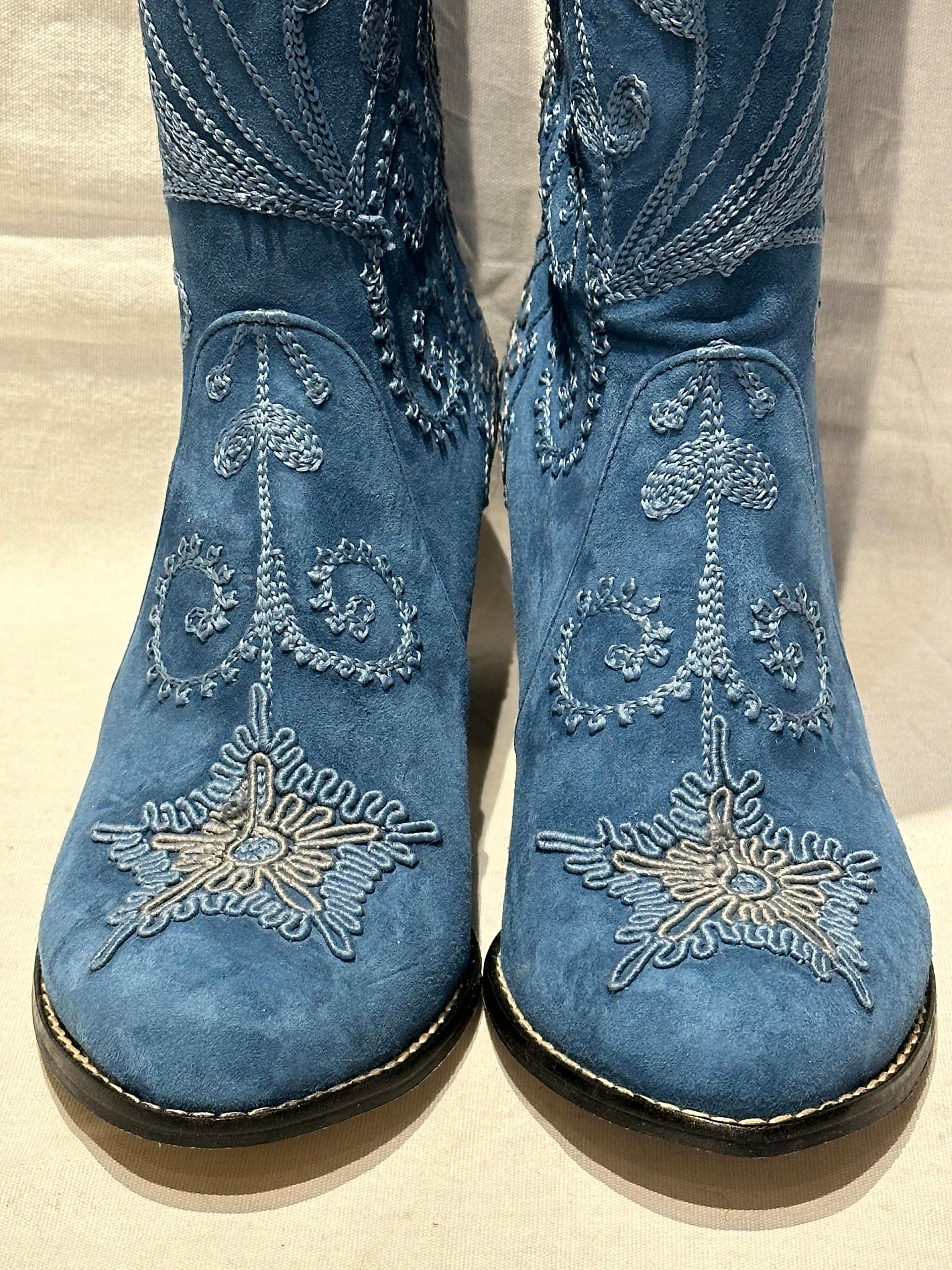 Special Nubuck Leather Emroidery Unique Boots custom Made Boots ...