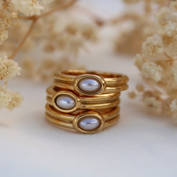 Dainty Vintage Ring - Etsy