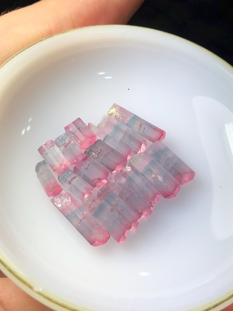 35 Carats Tricolour Terminated Tourmaline Crystals. - Etsy