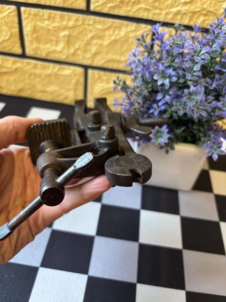 Soviet Vice. Working Vice. Vintage Home Tool. Jewelers Watchmakers Tool ...