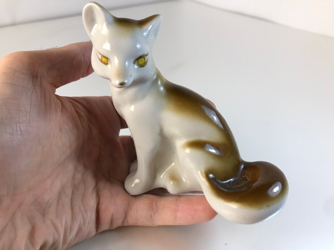 Vintage Porcelain Figurine, Soviet Ceramics, Vintage Home Decor, White ...