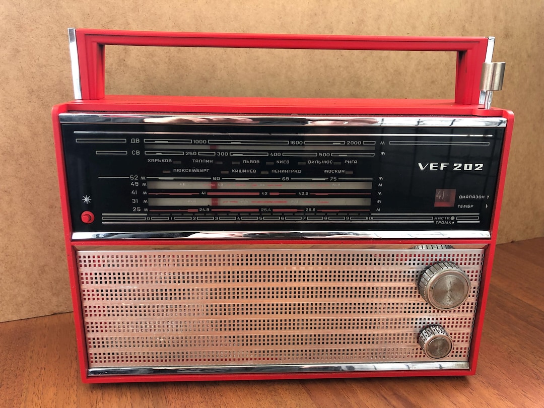 VERY Rare Collectible Radio,working Red Radio VEF 202,old Soviet Radio ...