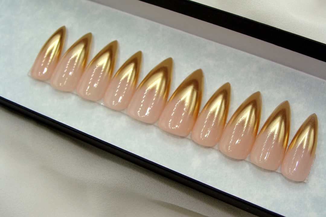 Gold Press on Nails | Molten Chrome | Metallic | Mirror | Luxury Press Ons | Apres | Gel Press ...