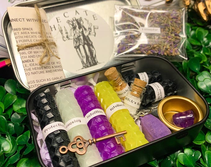 HECATE Pocket Altar, Witches Travel Altar in Metal Box, Complete Hecate ...