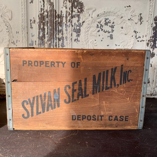 Vintage Milk Crate - Etsy