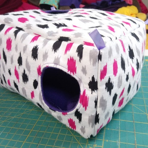 Squirrel Nesting Box - Etsy