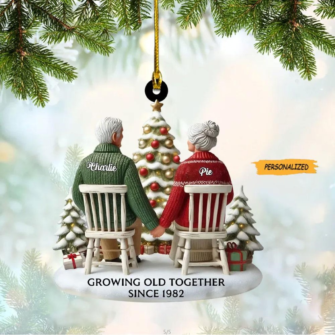 3D Effect Old Couple Growing Old Together Christmas Personalized Flat ...