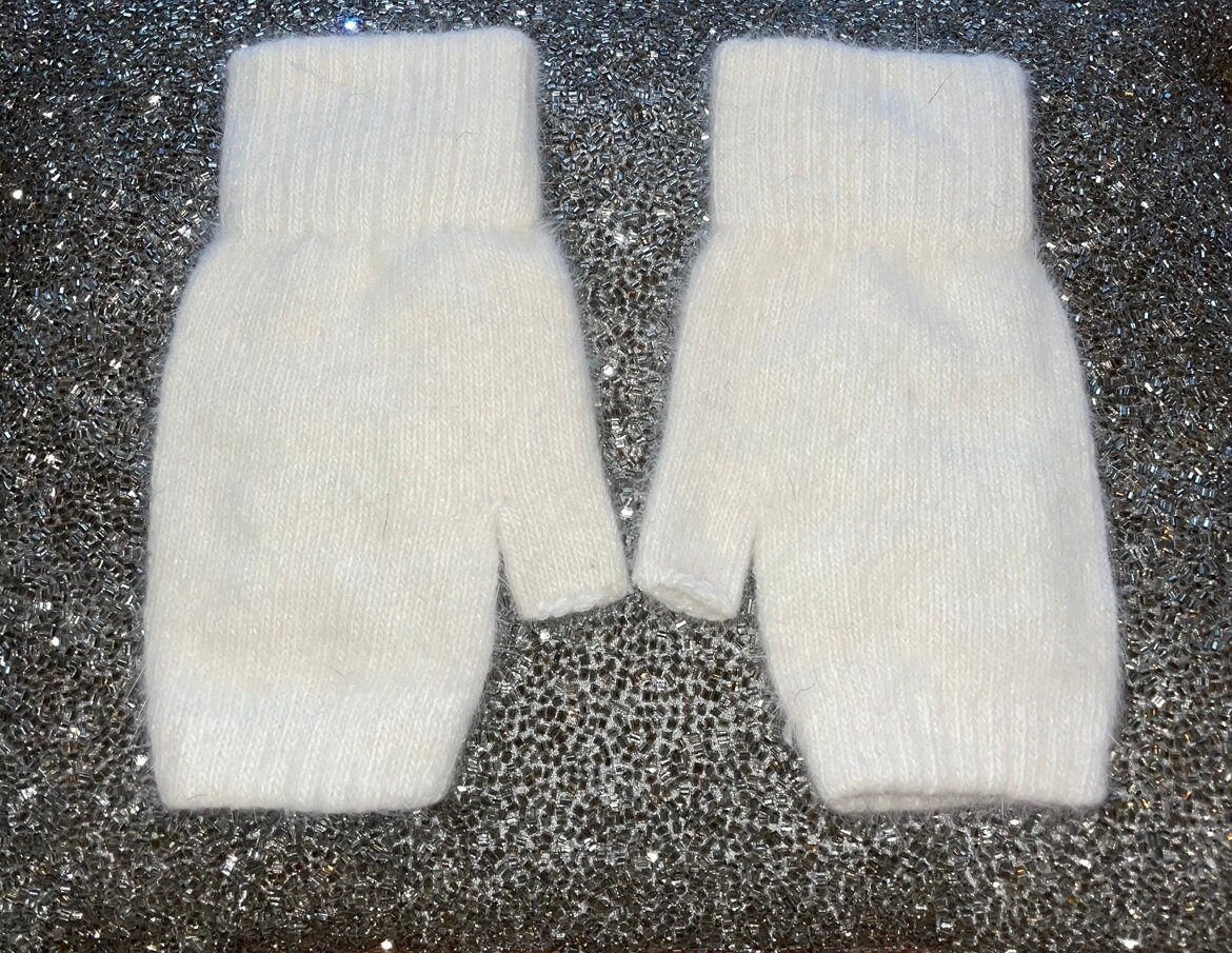 Cream Gloves With Swarovski Crystals and Pearls - Etsy