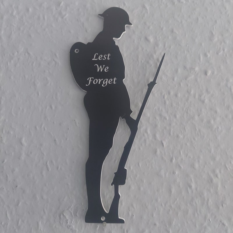 Soldier Silhouette Rememberance Memorial - Etsy UK