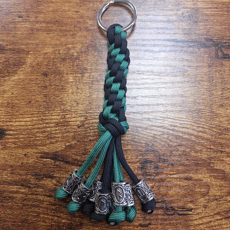Paracord Keychain - Etsy