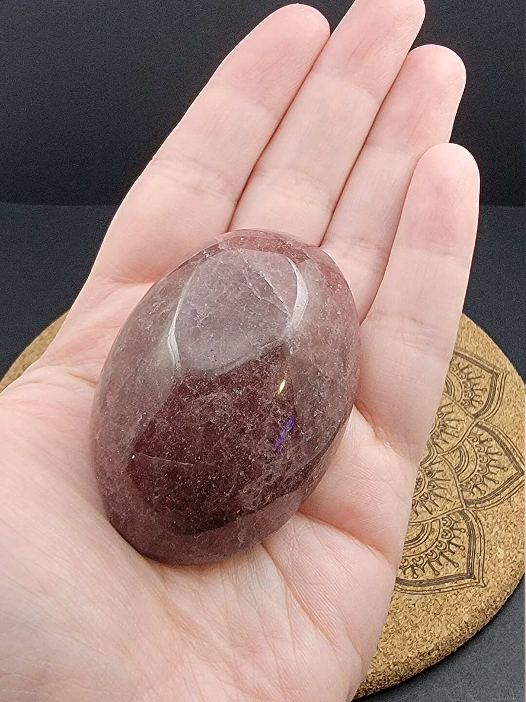 Strawberry Quartz Palms - Crystal Palms Stones - Crystals to Carry ...