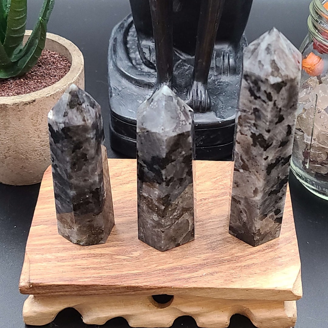 Larvikite Towers - Larvikite Points - Crystal Tower - Crystal Towers ...