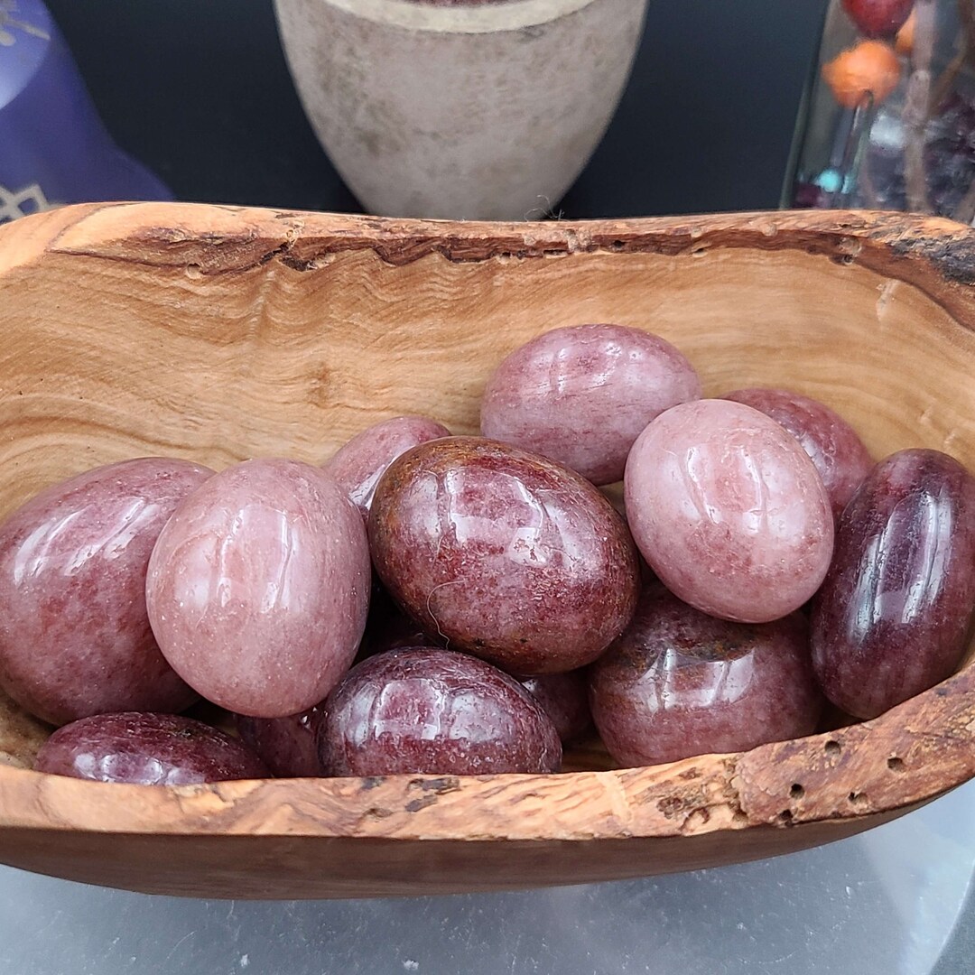 Large Strawberry Quartz Tumbled Stones Strawberry Quartz Tumbles ...