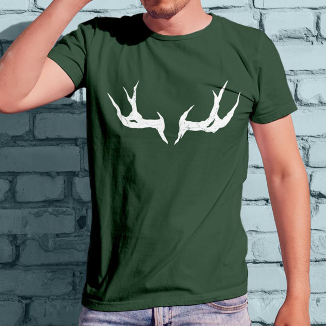 Elk Horn T-shirt (dnd Uthgar Tribe) | Deer Antler Shirt | Antler ...