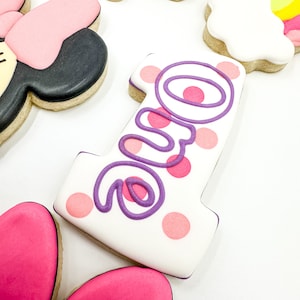 Minnie and Daisy Cookies, One Dozen Cookies, Custom Minnie and Daisy ...