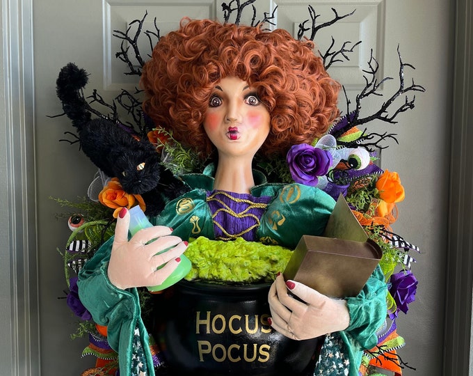 Witch Wreath, Halloween Wreath, Spooky Wreath, - Etsy