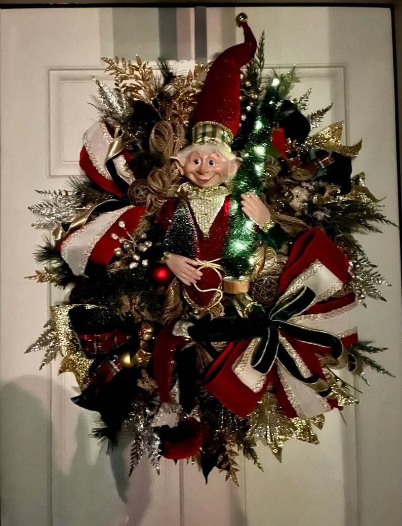 Elf Wreath Traditional Wreath Wreath With Elf Holiday - Etsy