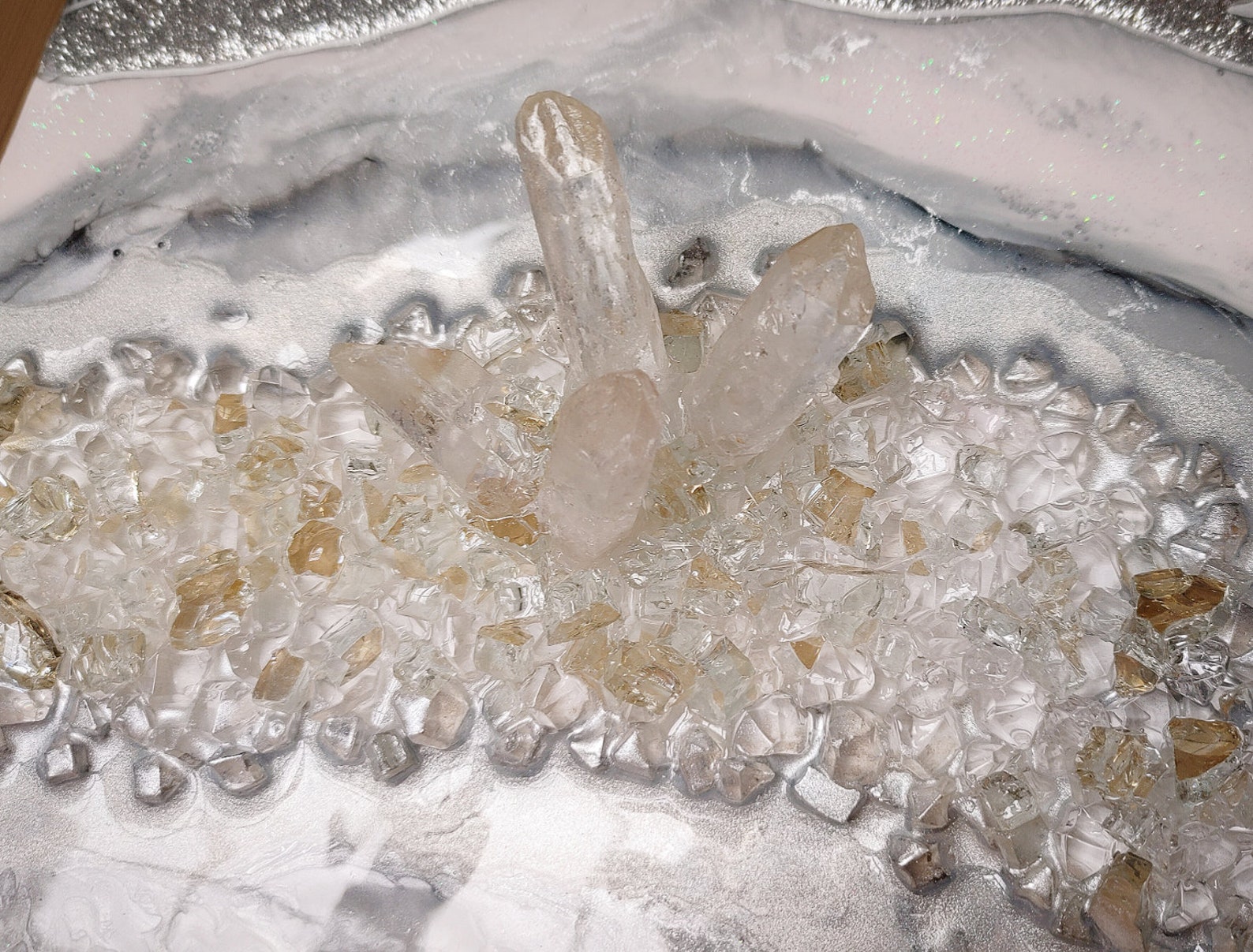 Geode Wall Art. Resin Painting. Wall Hanging / Picture. Silver, White ...