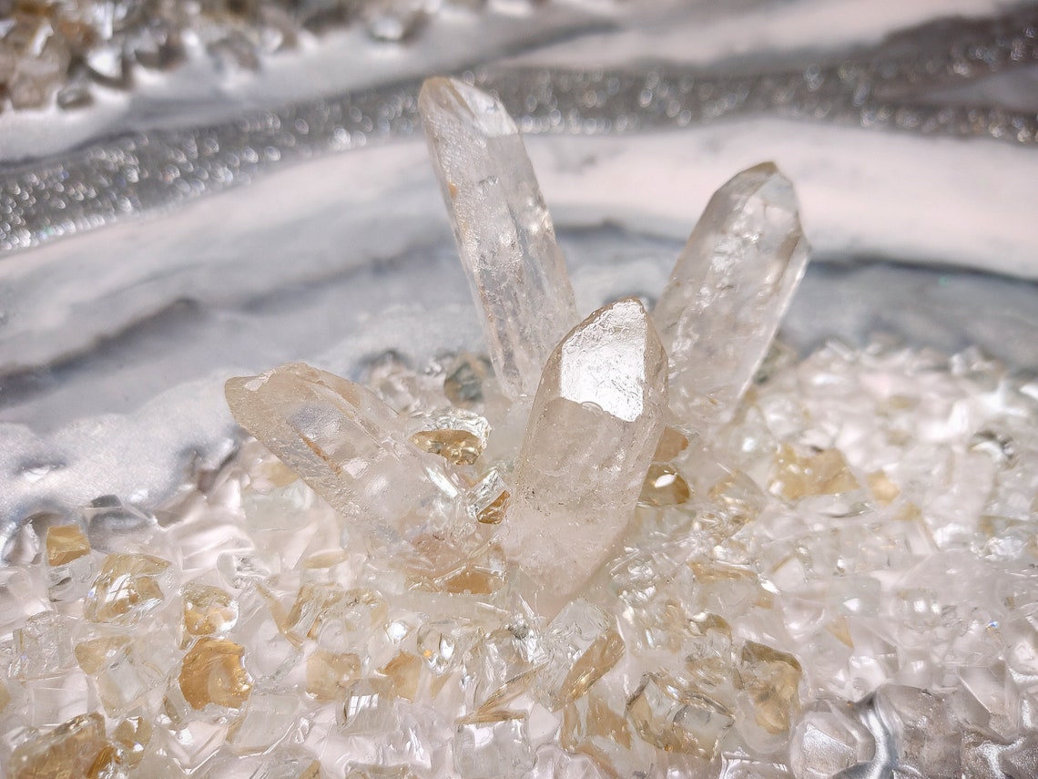 Geode Wall Art. Resin Painting. Wall Hanging / Picture. - Etsy