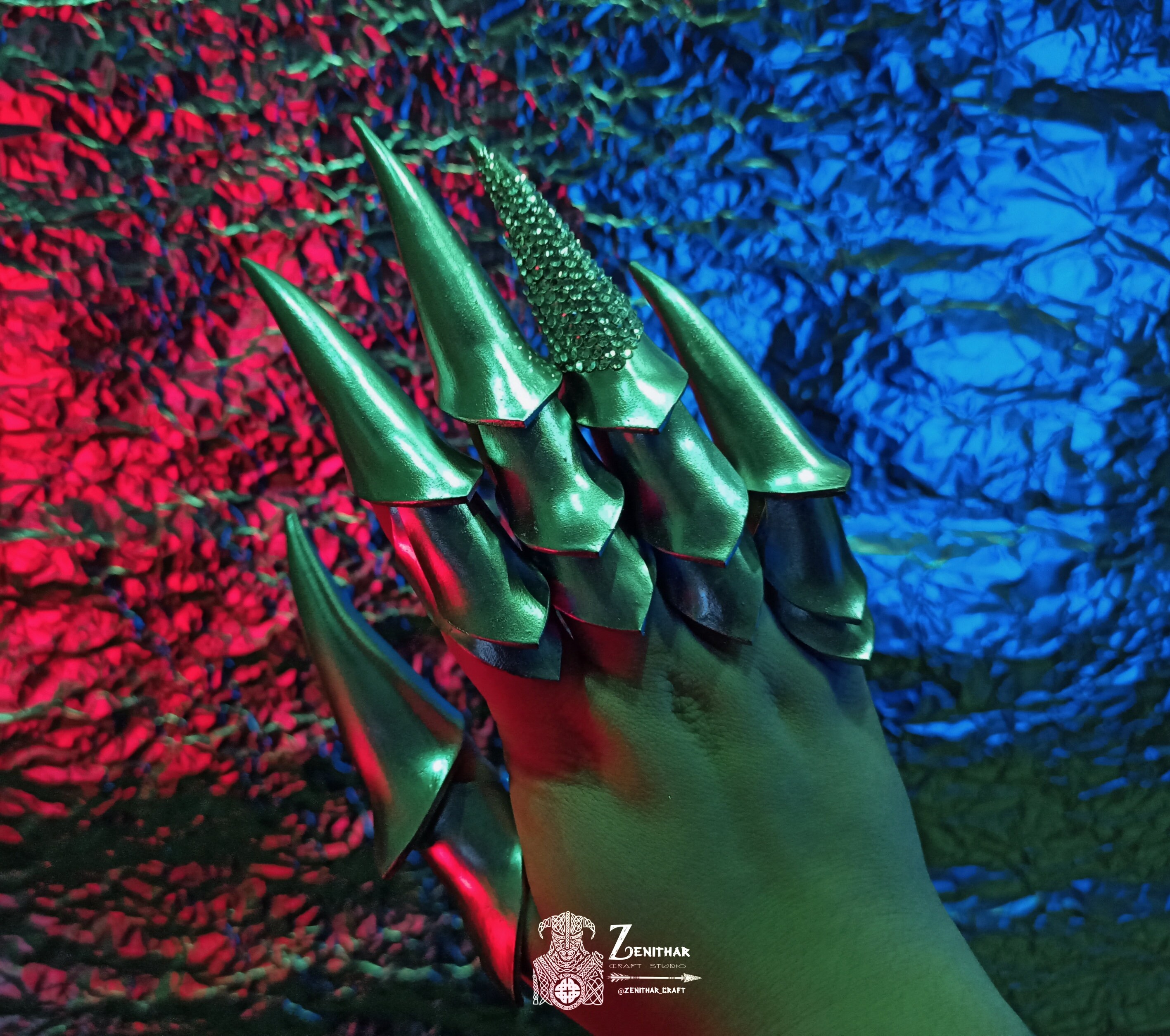 Claws Evelyn from K/DA More | Etsy