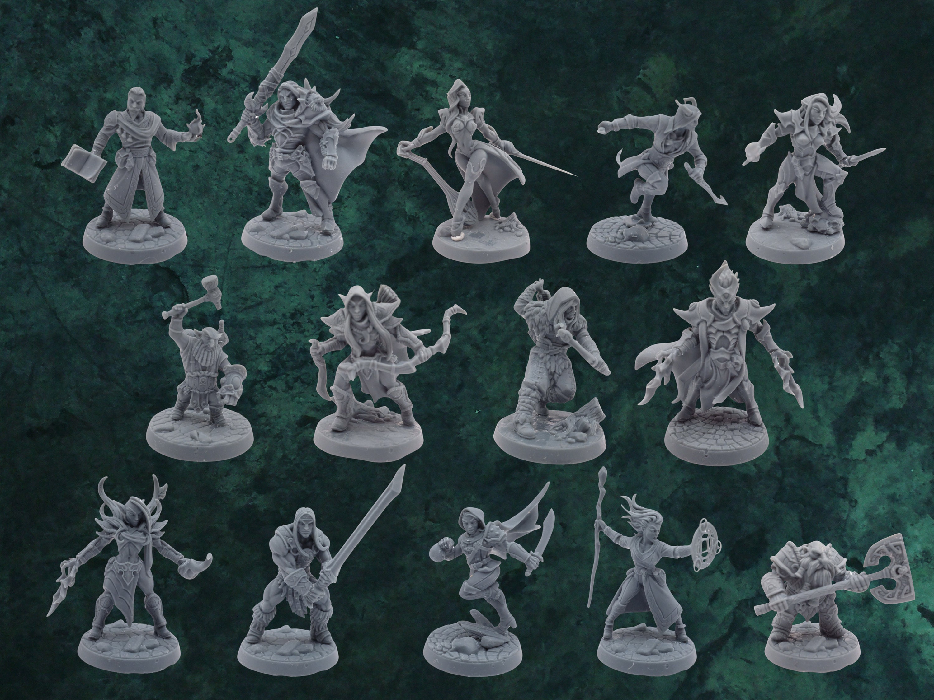 Dnd Hero Minis 14pc Starter Set 1 Dungeons and Dragons Miniatures Pack ...