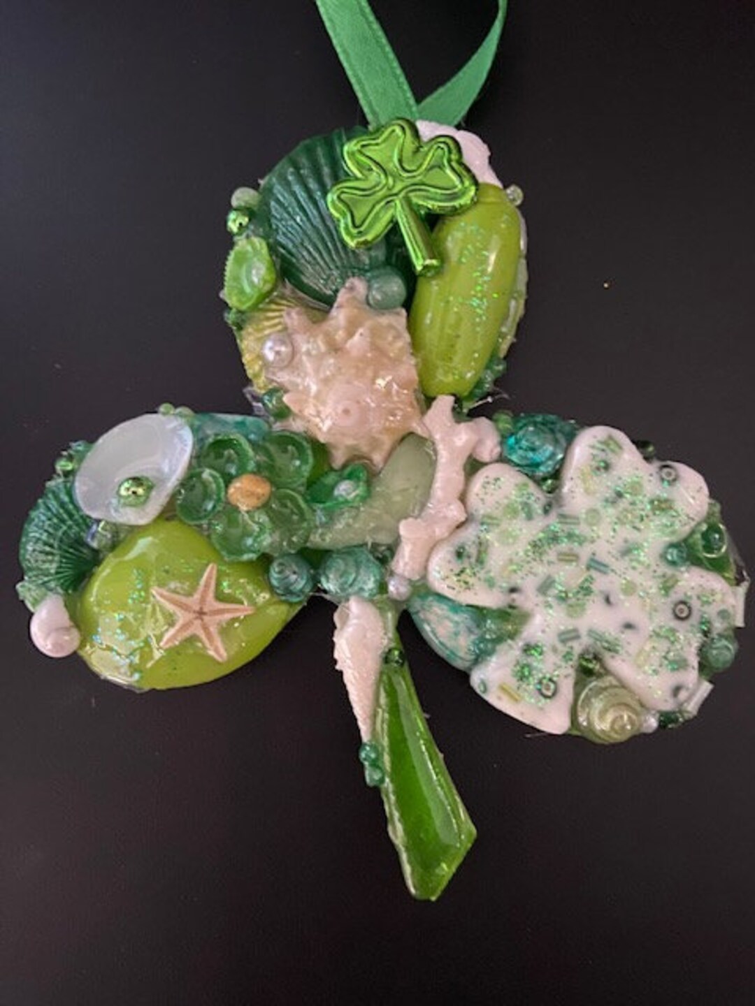 Sea Shell Shamrock Ornament and Magnet - Etsy
