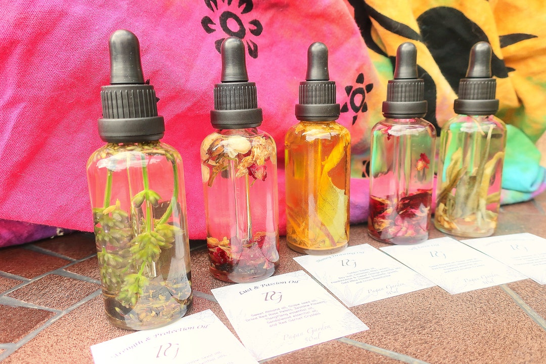 Attraction Oils Money Oil Love Oil Passion & Lust - Etsy UK
