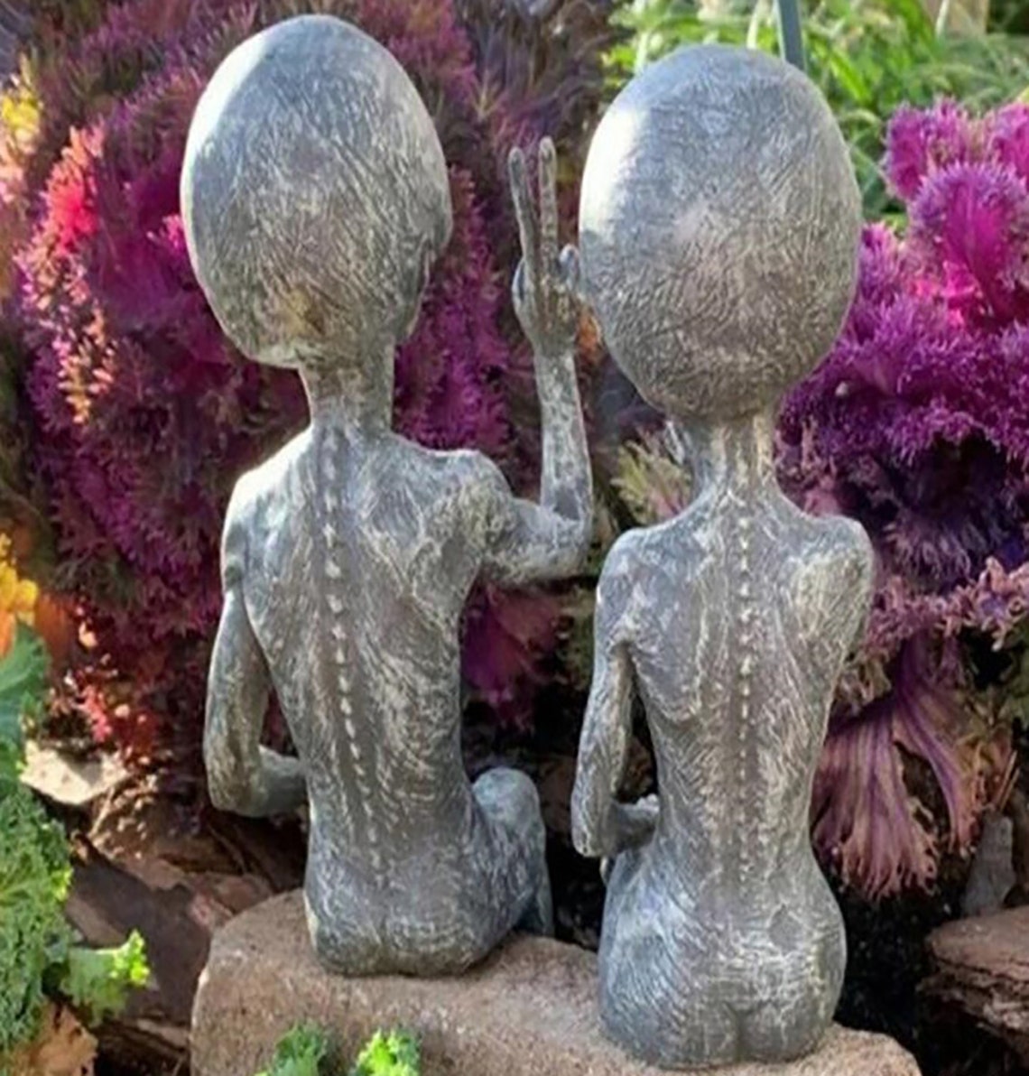 Alien Garden Decor Resin Statue ArtHalloween Garden Statues | Etsy