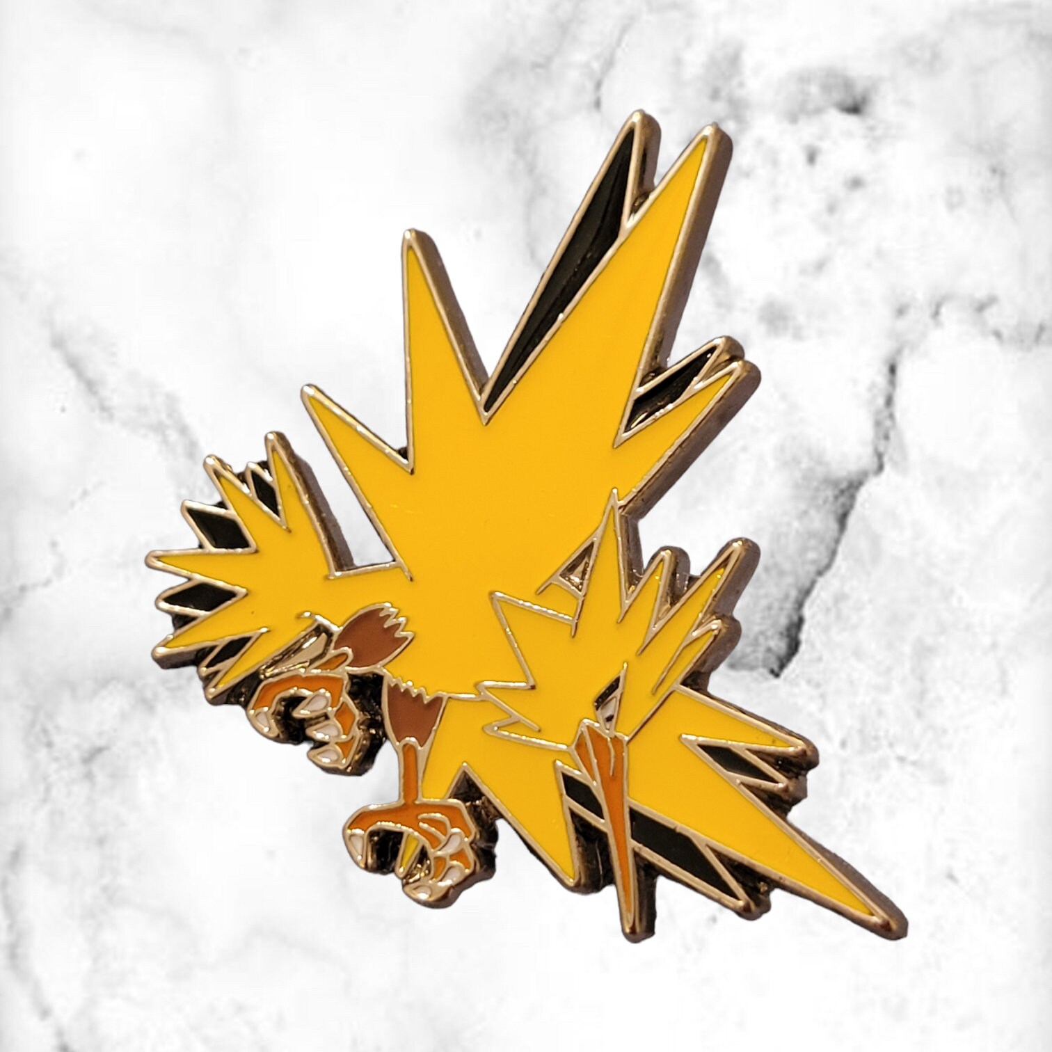Pokémon Official Pin Zapdos - Etsy