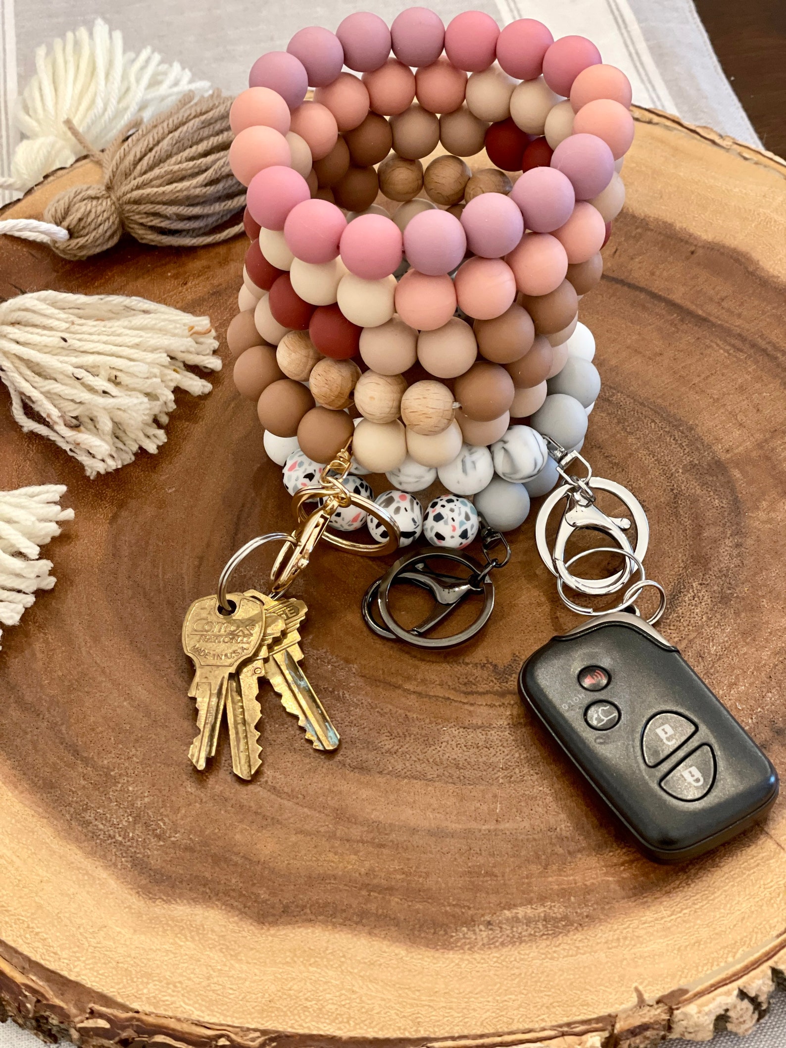 Silicone Keychain Wristlet/Key Ring Bracelet/Beaded Keychain | Etsy