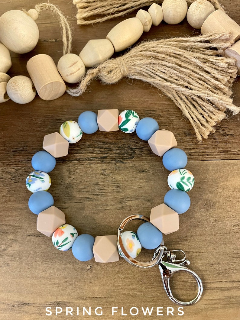 Floral Silicone Keychain Wristlet/key Ring Bracelet/beaded - Etsy