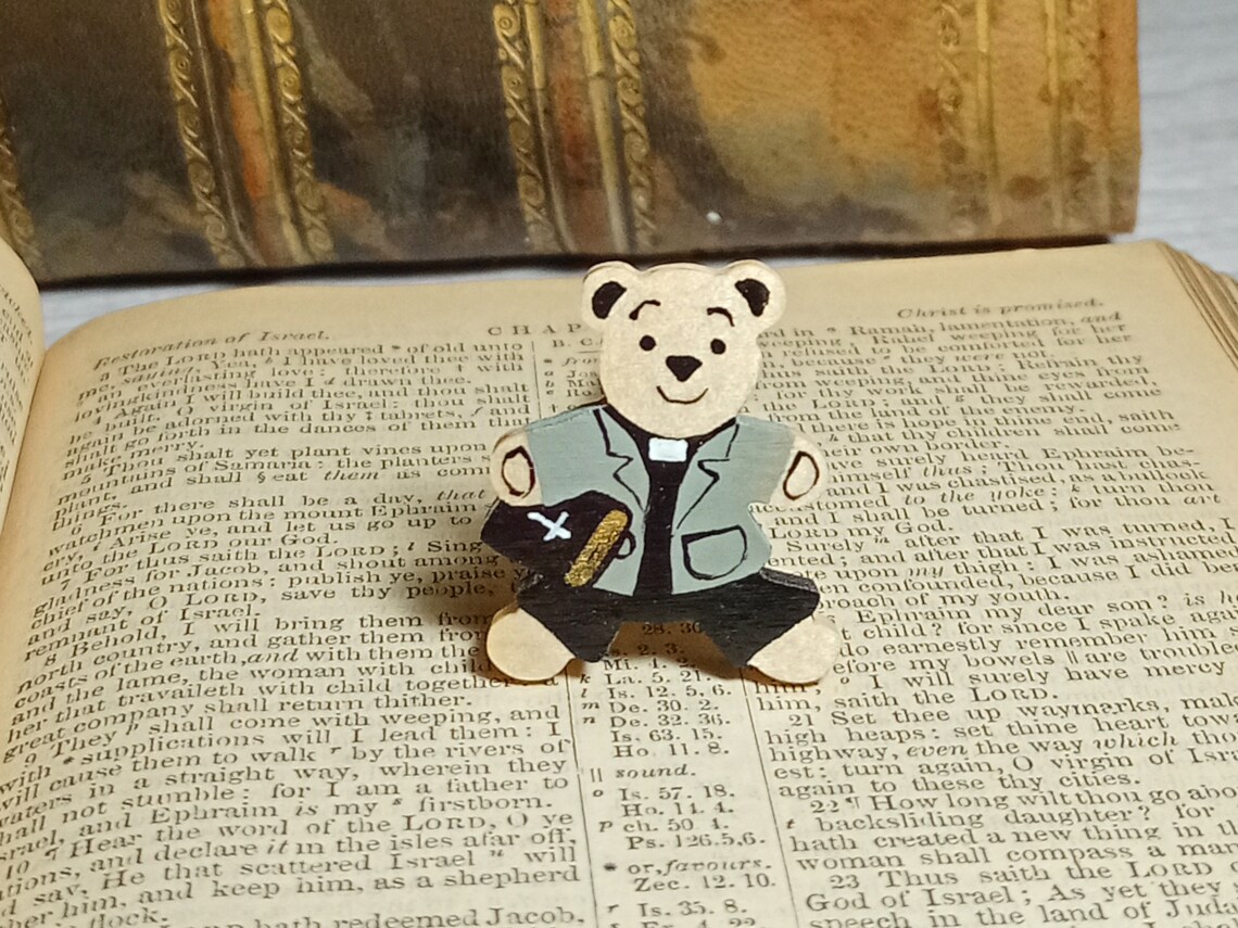 Vicar and Bible Bear Handmade Pin or Fridge Magnet Thank You - Etsy