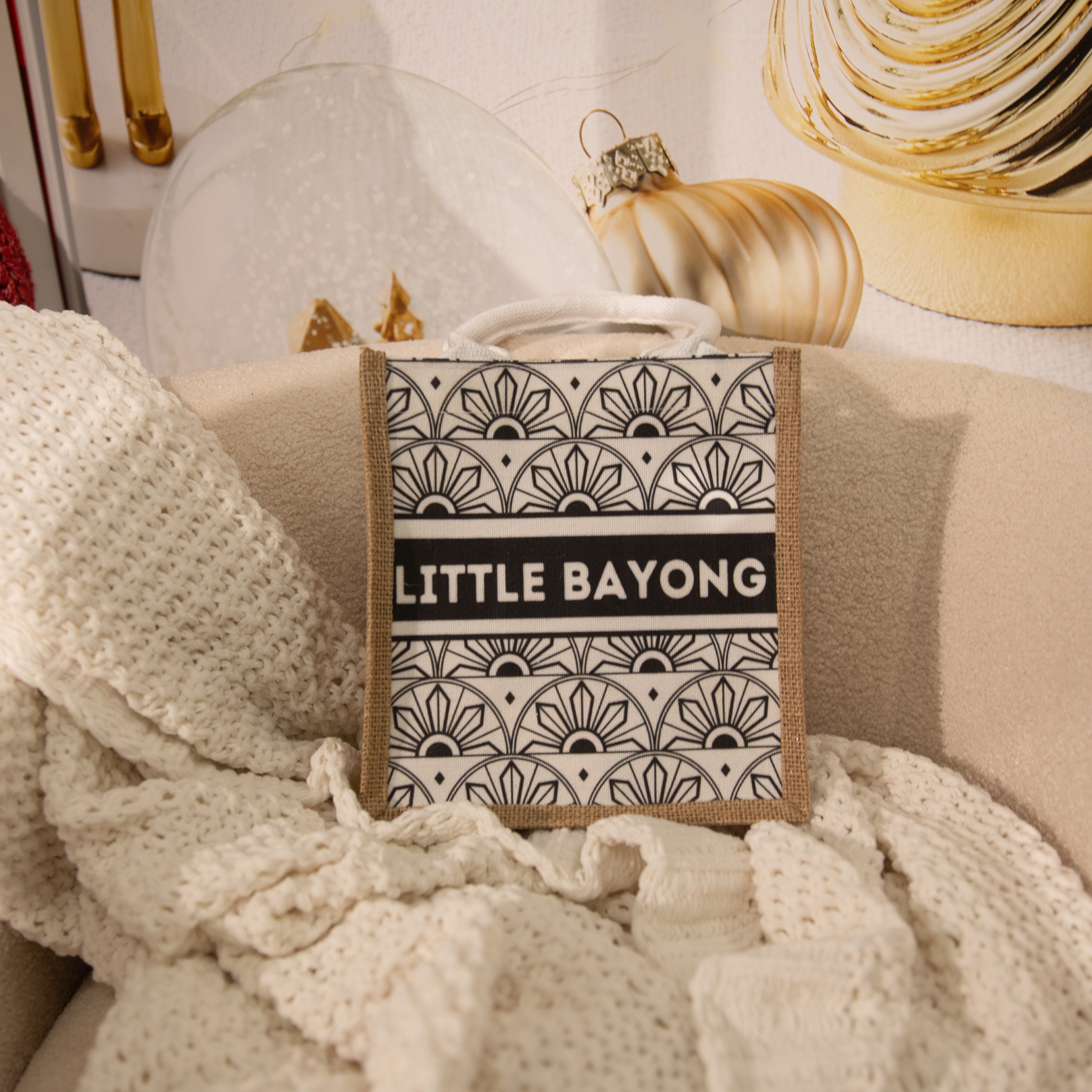 Little Filipina Bayong Bag | Handmade Natural Woven Bag | Marc Jacobs ...