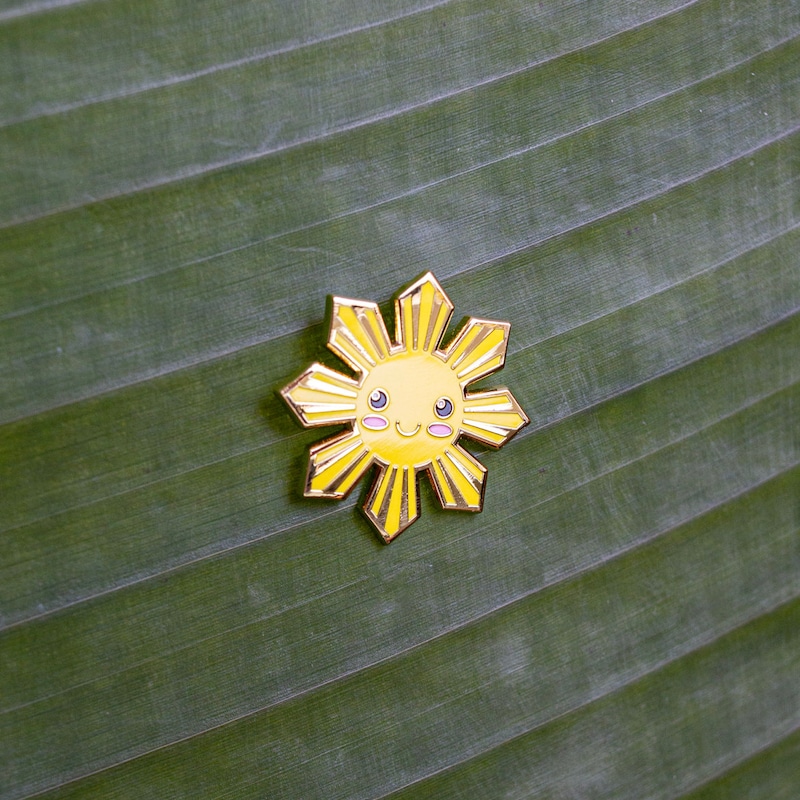 Filipino Flag Pin - Etsy