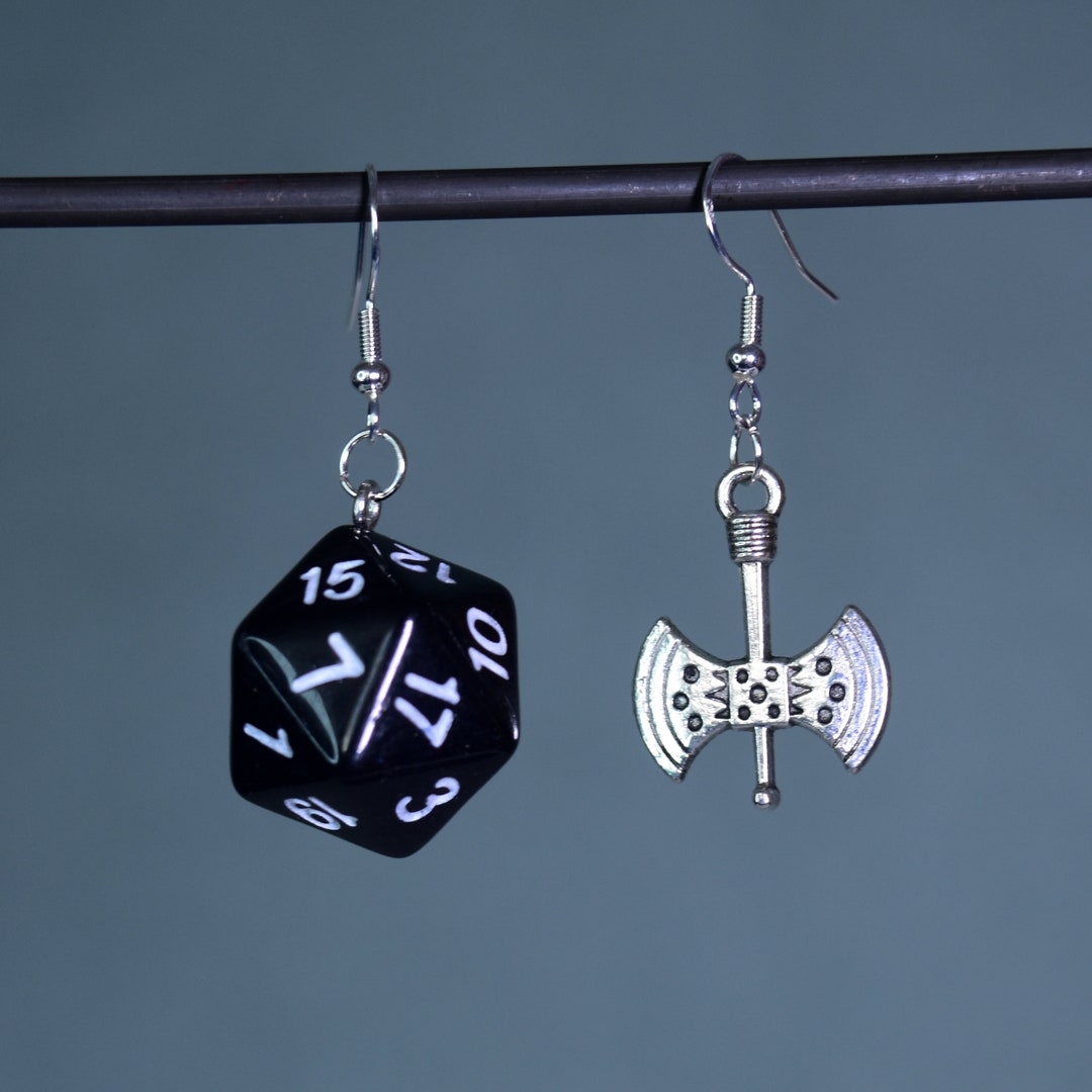 Grog D20 Black Dice Axe Earrings Critter Cosplay Dice and Dragons TTRPG ...