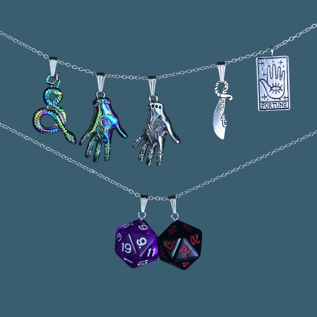 Mollymauk D20 Sword Snake Tarot Card Hand Necklace – Critter Cosplay ...