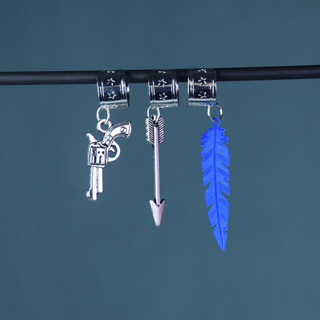 Percy and Vex D20 Dice Ear Cuff – Critter Cosplay – Dice and Dragons ...