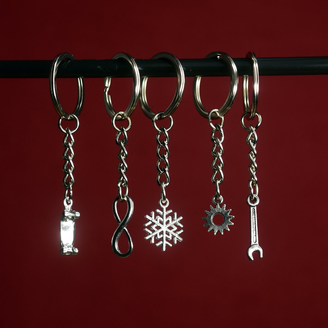 Sk∞ Keychains - Sk∞ - Sk8 - Etsy